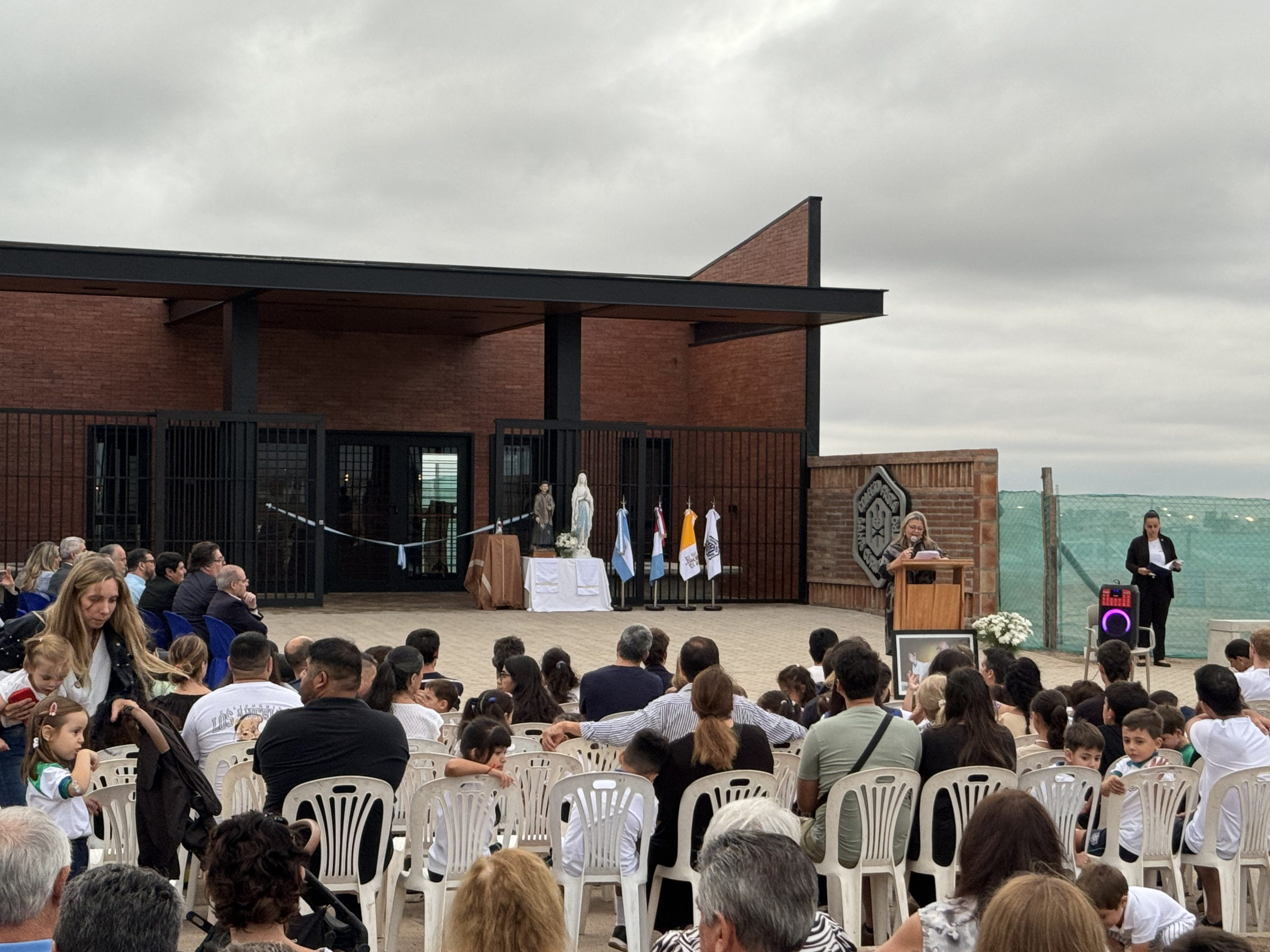 Fasta inaugura un nuevo colegio en Córdoba - Fasta